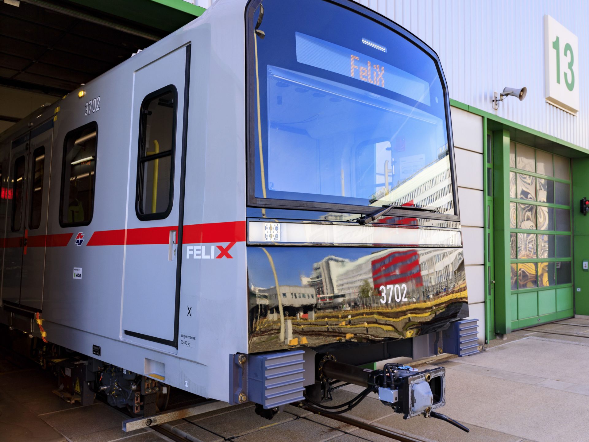 Erster X-Wagen der Wiener U-Bahn heißt “FeliX” - VIENNA.AT