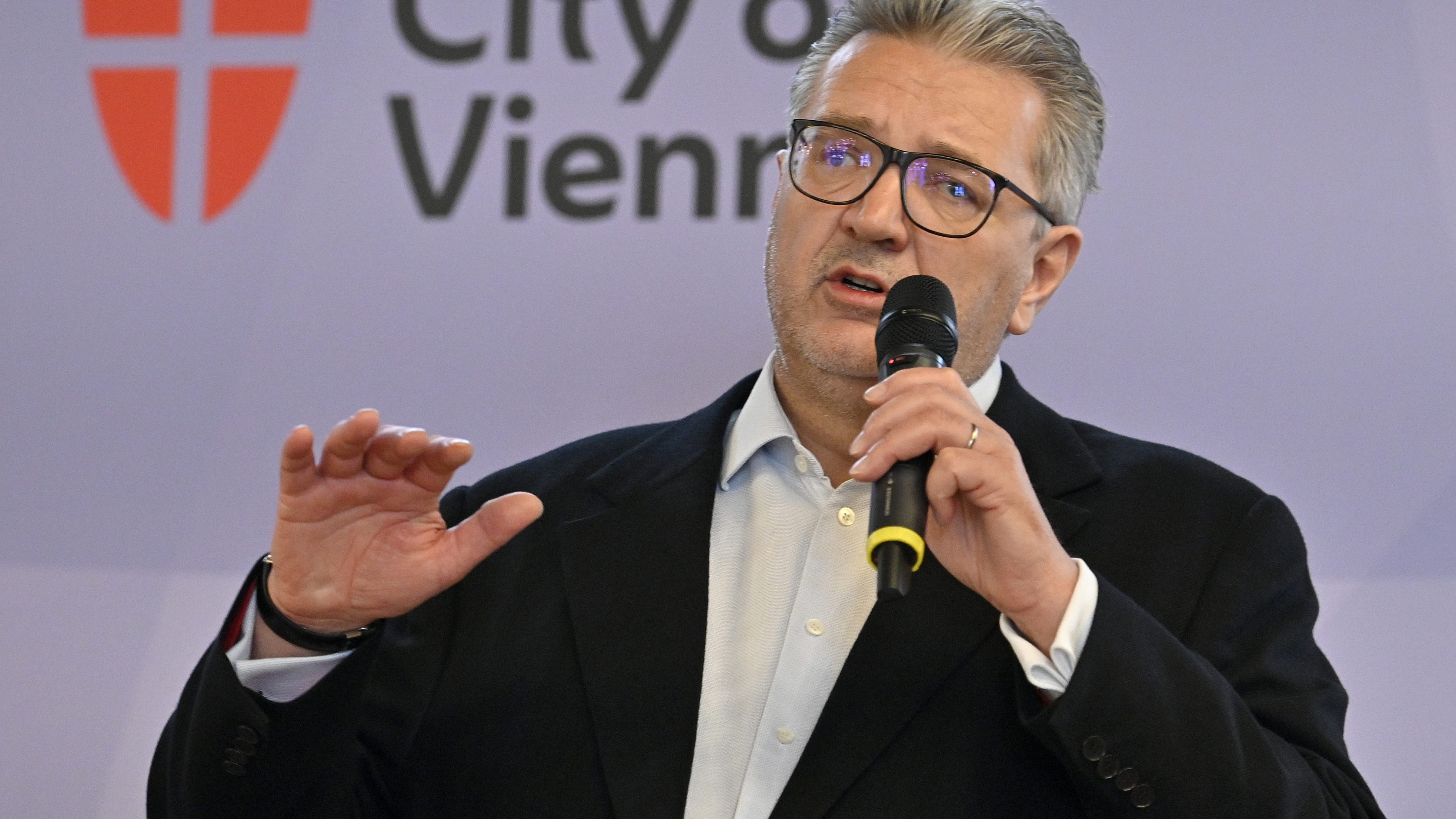 “Märchen und Mythen”: Das Sommernachtskonzert der Wiener Philharmoniker ...