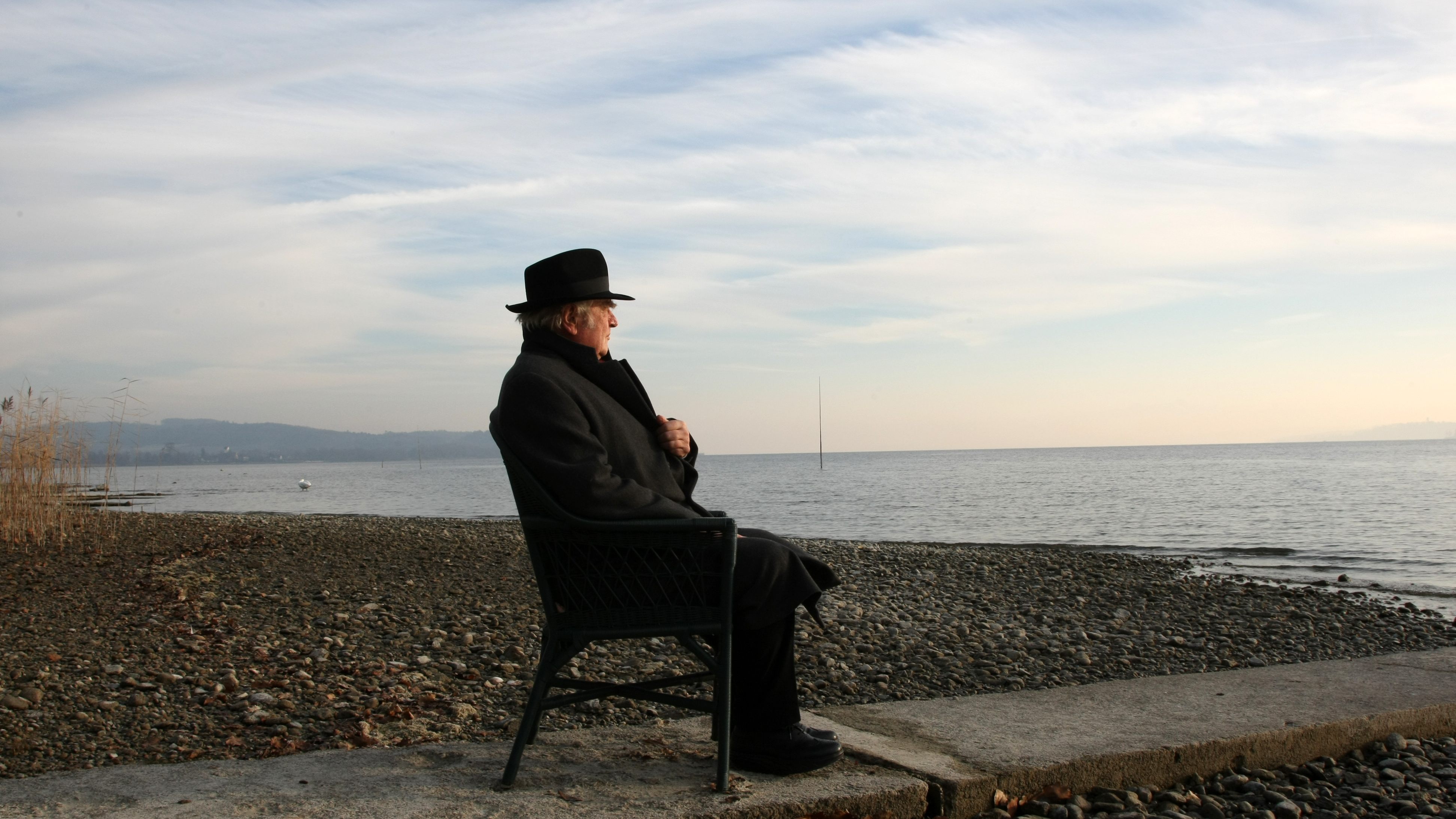 Austria’s Next Topmodel: Feuerbestattung für Sabrina Rauch - Stars ...